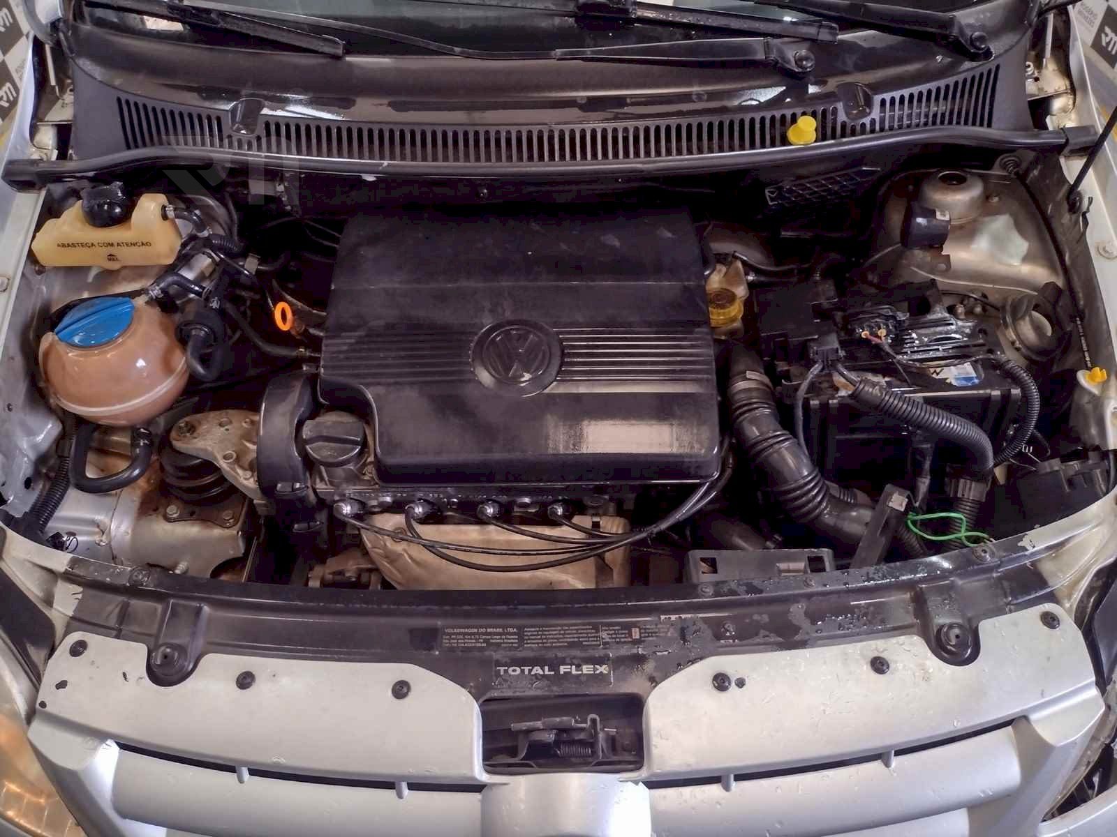 VW - VOLKSWAGEN FOX 2005/2006 GASOLINA/ALCOOL | Rogério Menezes