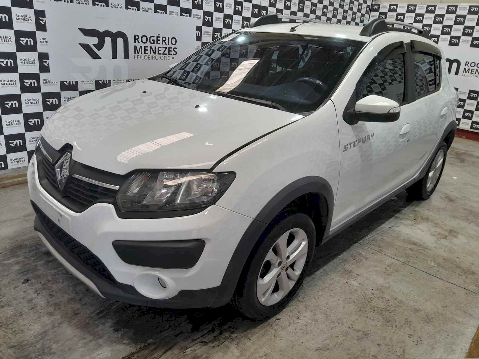 RENAULT SANDERO ST 16 SCE 2018/2019 GASOLINA/ALCOOL | Rogério Menezes